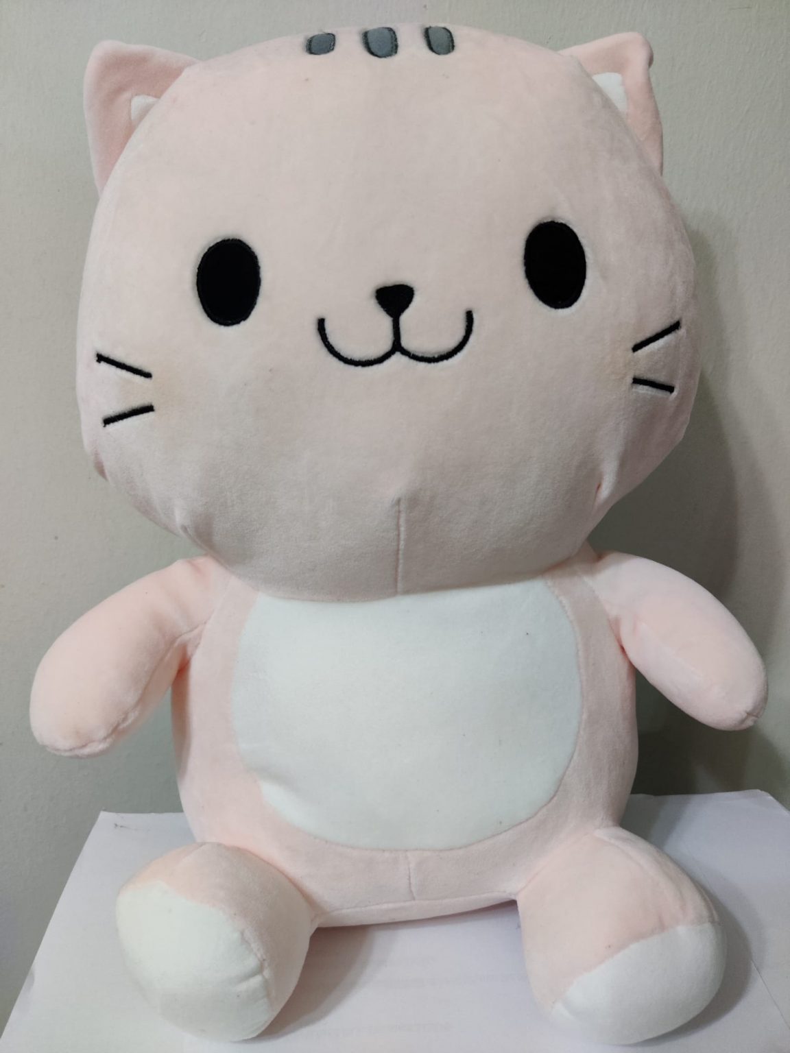 Cuty huggy pinky Cat - MerryGoRound